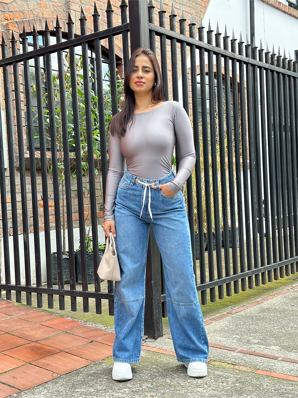 ELOHE - Moda Exclusiva para Mujer - Ropa que Resalta tu Estilo